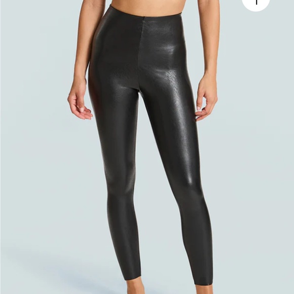Commando | Pants & Jumpsuits | Commando Faux Leather Leggings | Poshmark